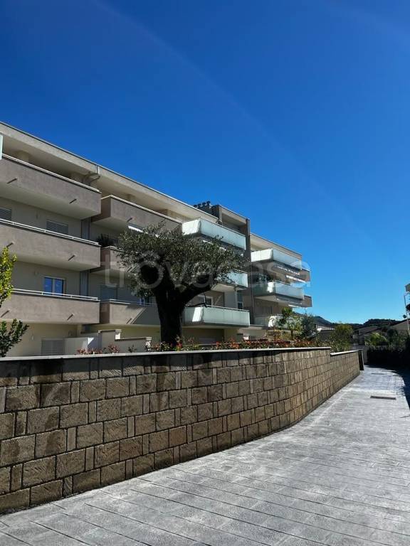 Appartamento in in vendita da privato a Caserta via Madre Teresa di Calcutta