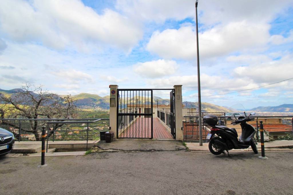 Appartamento in vendita ad Altofonte via Vittorio Emanuele