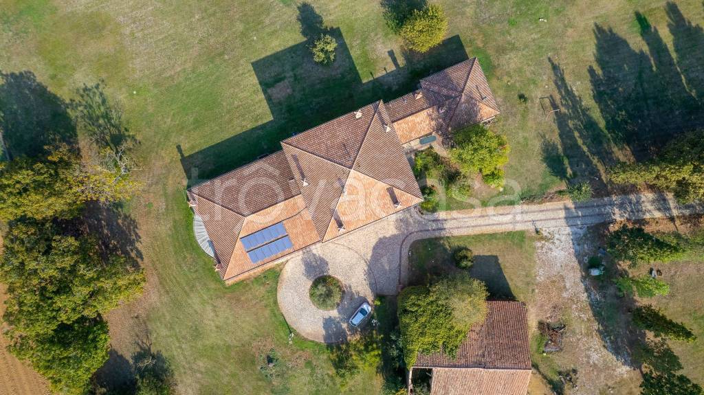 Villa in vendita a Curtatone via Torre d'Oglio, 168