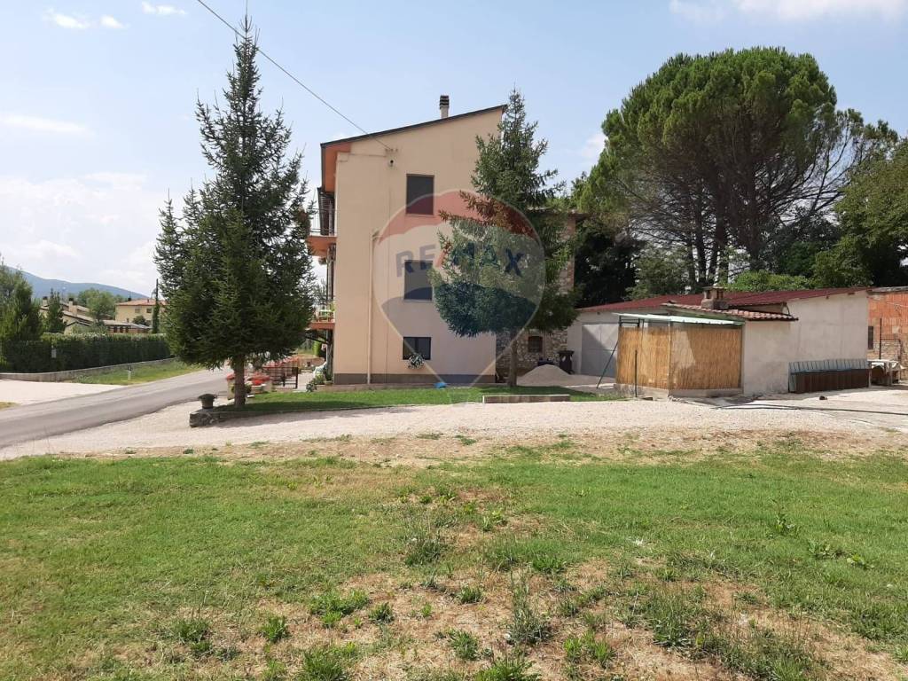 Casa Indipendente in vendita a Corciano via Pietro Vannucci, 27