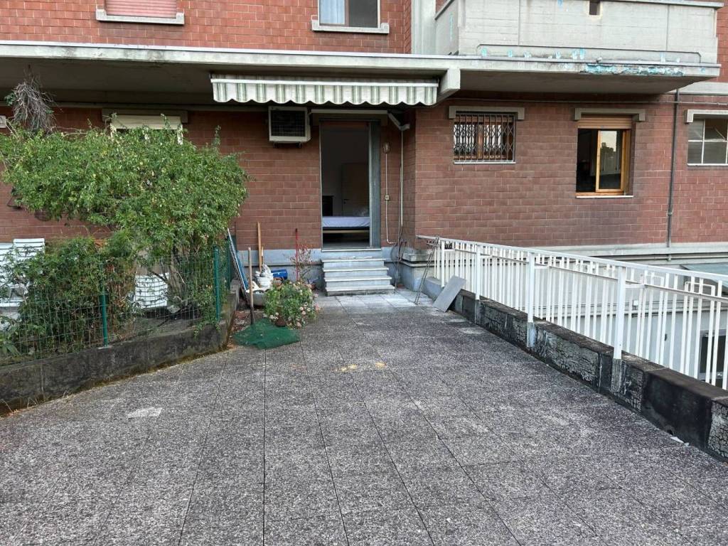 Appartamento in vendita a Modena strada Formigina