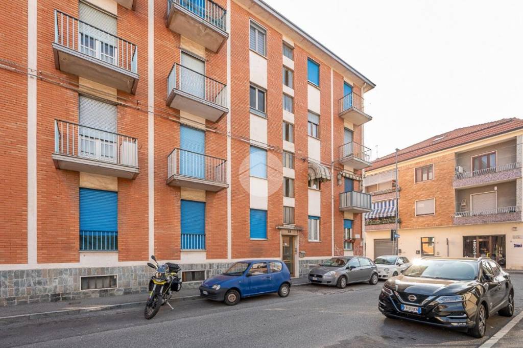 Appartamento in vendita a Collegno via XI Febbraio, 29