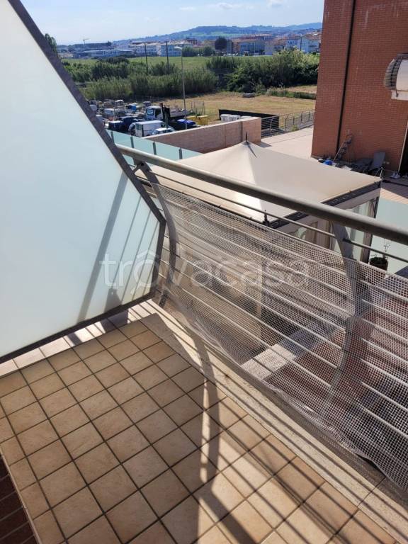 Appartamento in in vendita da privato a Civitanova Marche via Filippo Tommaso Marinetti, 11