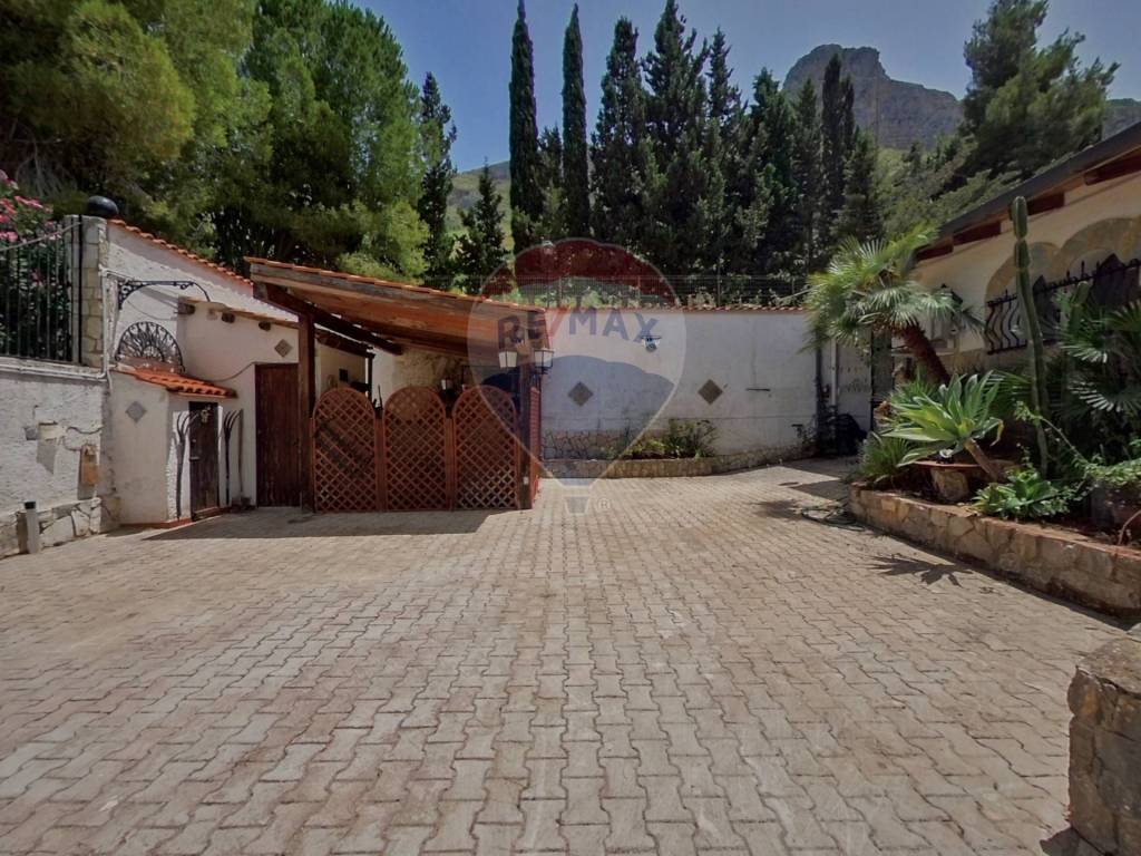 Villa in vendita a Castellammare del Golfo contrada Costa Romita, Snc