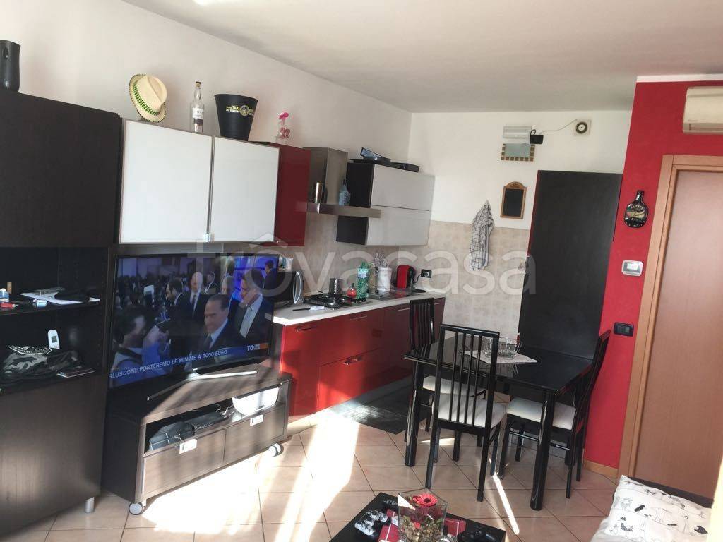 Appartamento in in vendita da privato a Carpiano via Sicilia