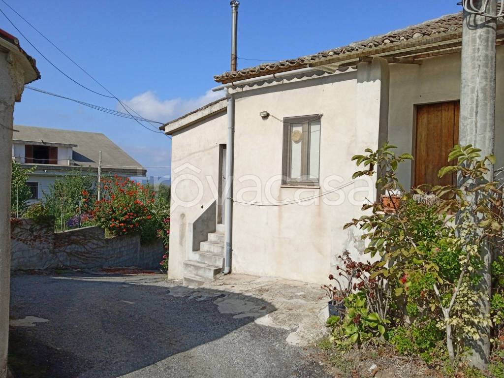 Casa Indipendente in vendita a Ionadi via Nazionale