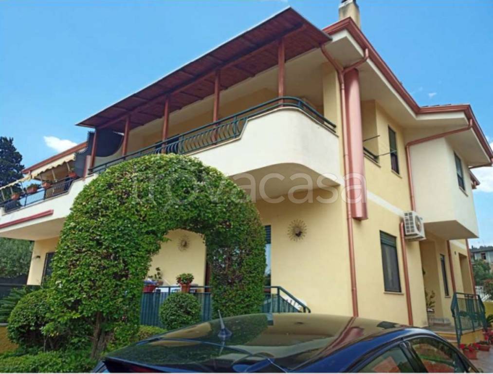 Appartamento all'asta a Catanzaro viale Fiume Busento