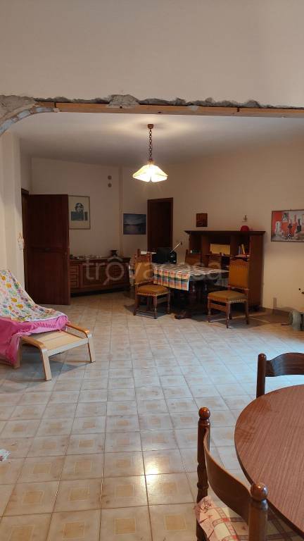 Appartamento in in vendita da privato a Calatabiano via Giuseppe Garibaldi, 155