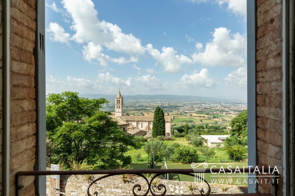 Appartamento in vendita ad Assisi viale Umberto I, 2