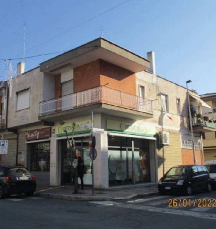 Appartamento all'asta ad Aprilia via Lombardia, 10