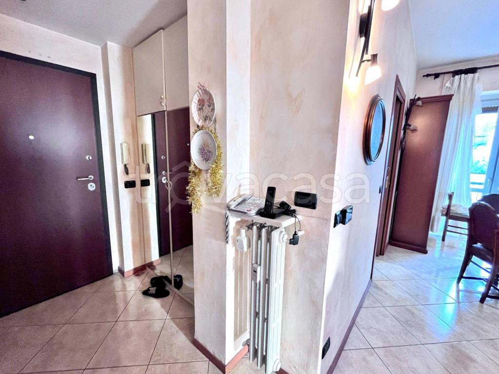 Appartamento in vendita ad Alba via Damiano Chiesa, 4