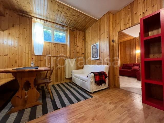 Appartamento in vendita a Micigliano via Vallonina