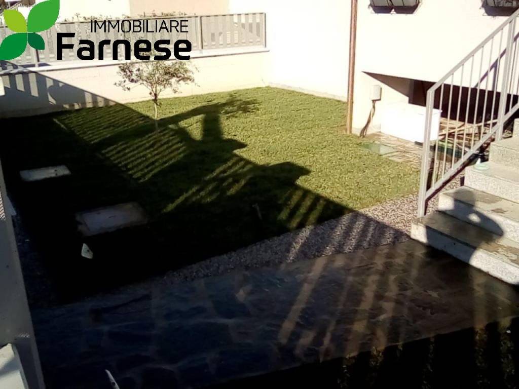 Appartamento in vendita a Carpaneto Piacentino via Papa Giovanni I