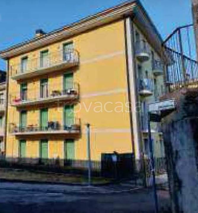 Appartamento all'asta ad Agnosine via g. Marconi, Via Disciplina