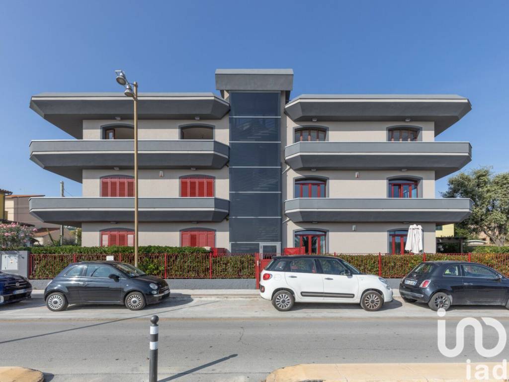 Appartamento in vendita a Civitanova Marche via IV novembre