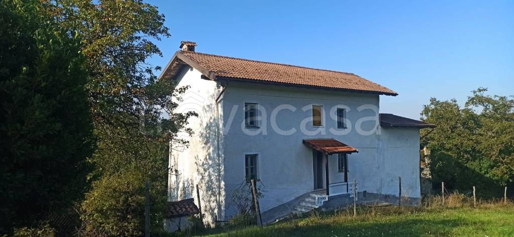 Casale in in vendita da privato a Gavi frazione Monterotondo, 41