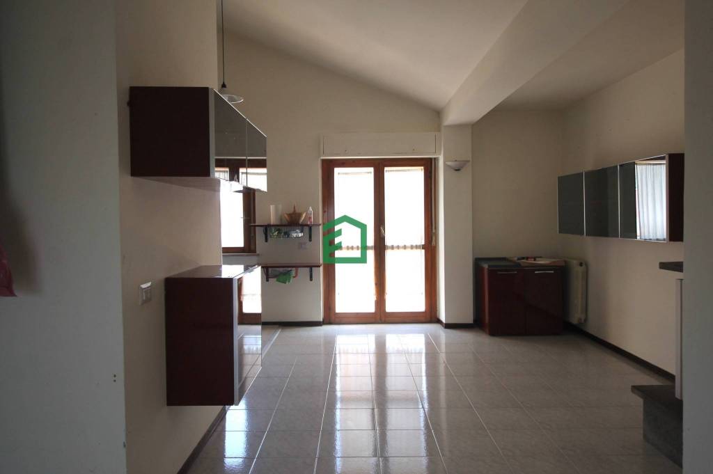 Appartamento in vendita a Giove via Gilles Villeneuve