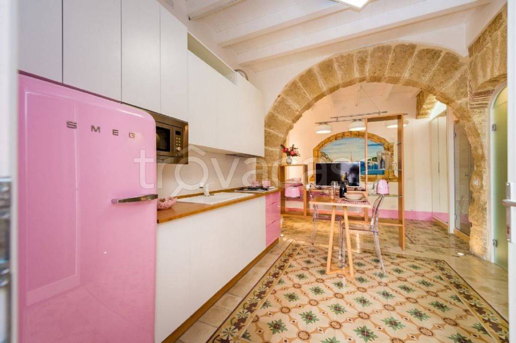 Casa Indipendente in vendita a Castellammare del Golfo via Filippo Turati