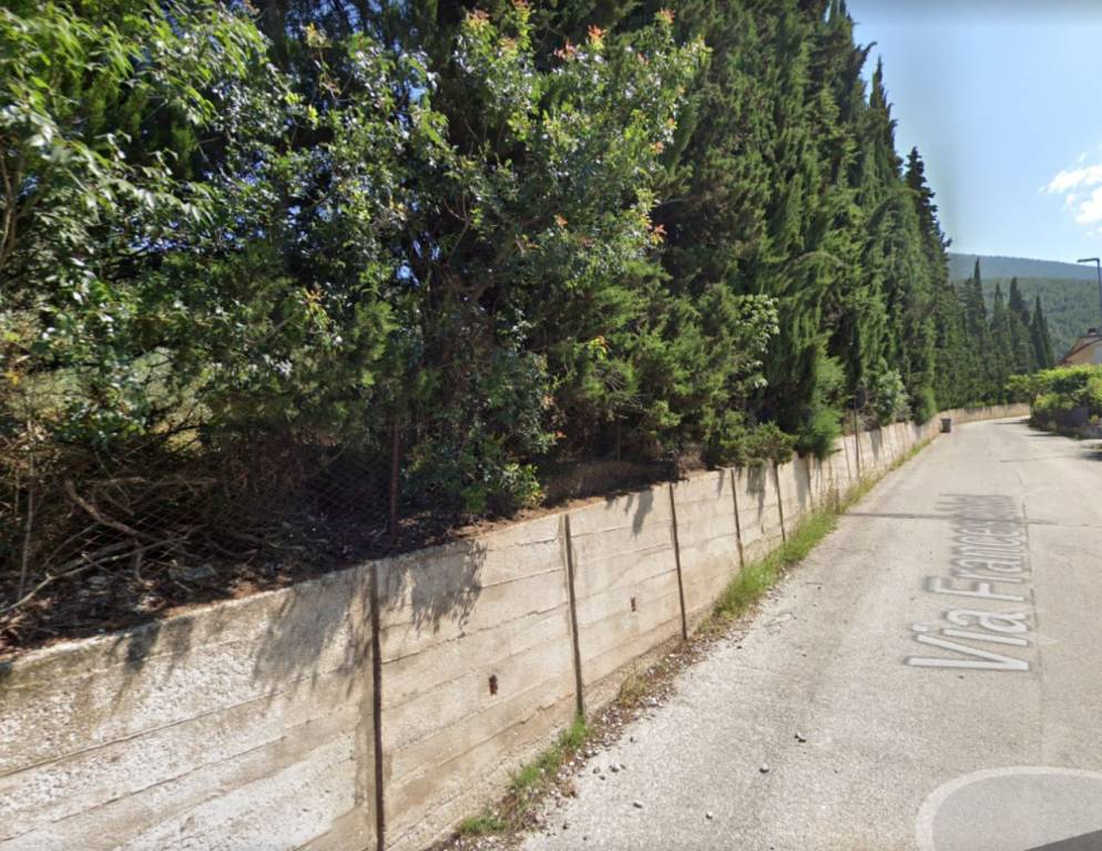 Appartamento all'asta a Campello sul Clitunno loc. Pissignano, via franceschini