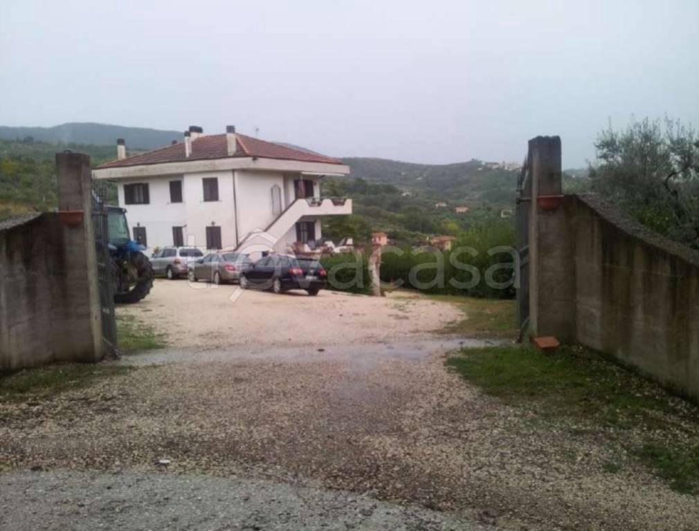 Appartamento all'asta a Montopoli di Sabina via Paradiso