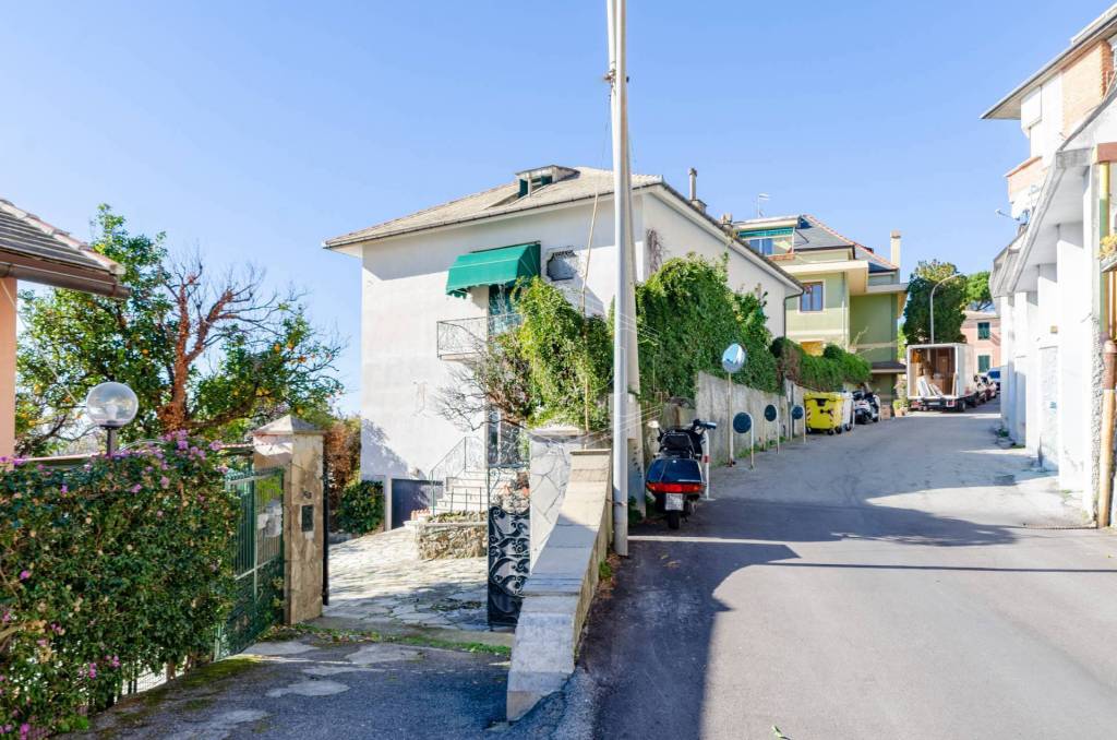 Villa in vendita a Bogliasco via Fratelli Ferrari