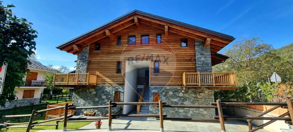 Appartamento in vendita a Challand-Saint-Anselme frazione corliod, 41