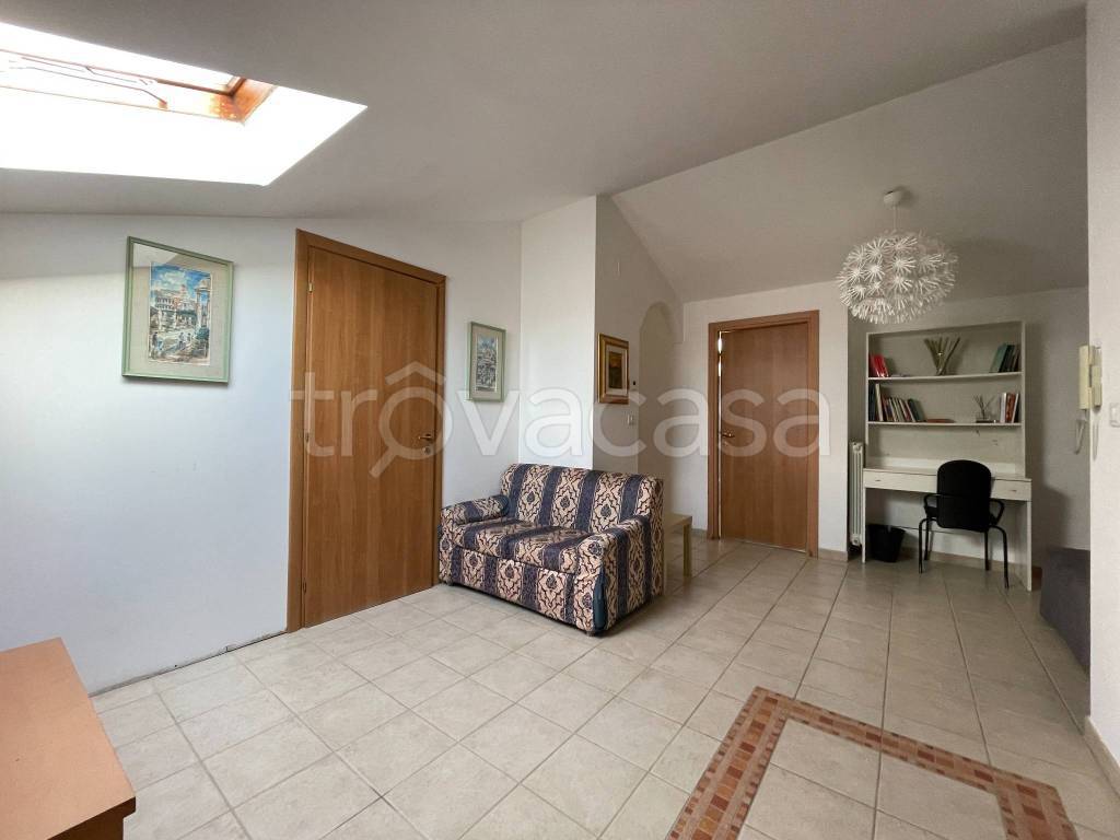Appartamento in vendita a Città Sant'Angelo via Crocifisso, 69