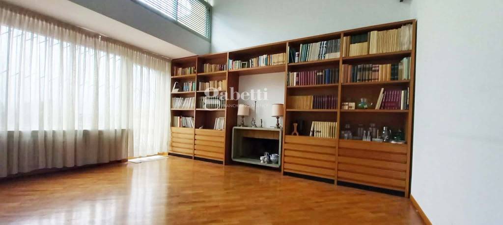 Appartamento in vendita a Bologna via delle Fosse Ardeatine