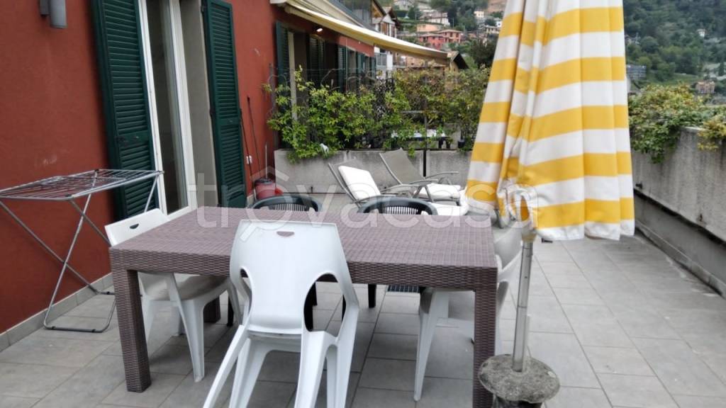 Appartamento in vendita ad Argegno via Schignano