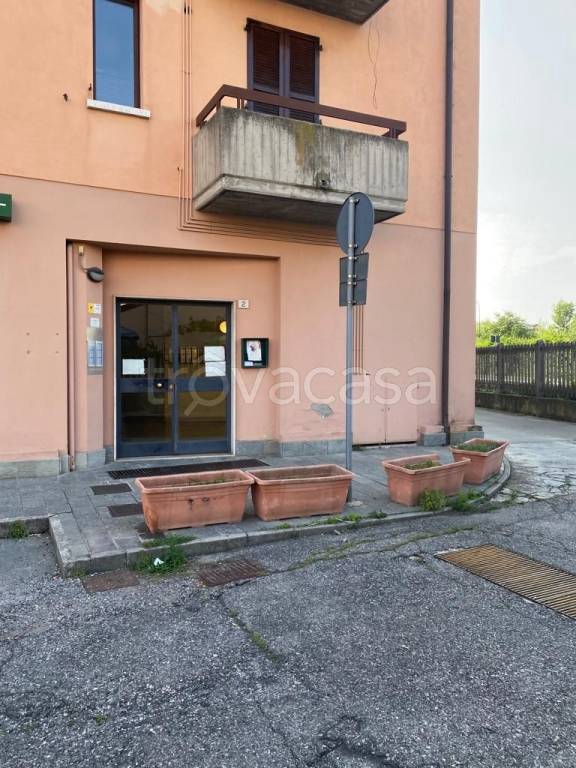 Appartamento in in vendita da privato a Brescia via Rose di Sotto, 2