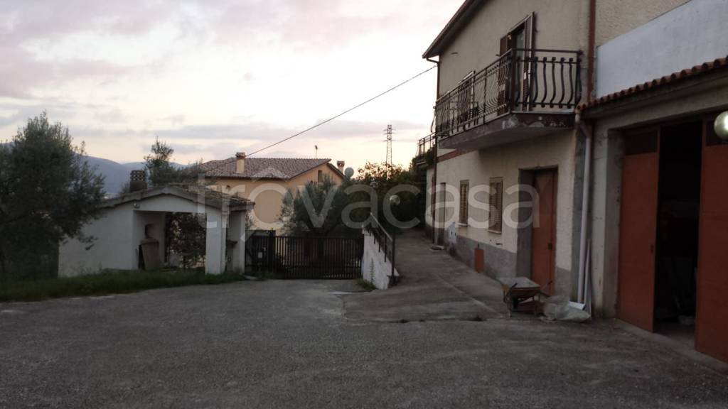 Casale in in vendita da privato a Torricella in Sabina via dei Colli, 2