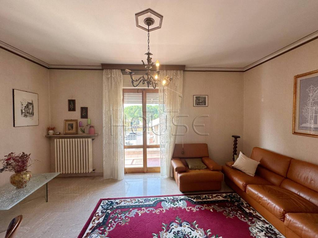 Appartamento in vendita a Città di Castello via Ippolito Nievo,8