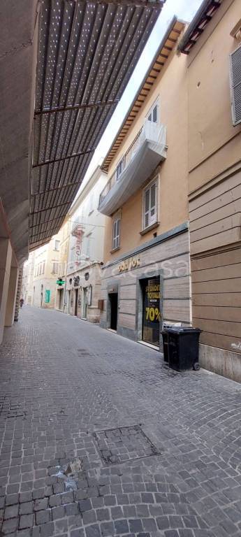 Intero Stabile in vendita ad Ascoli Piceno corso mazzini, 124