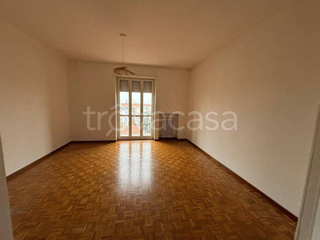 Appartamento in vendita ad Alessandria piazza Mentana