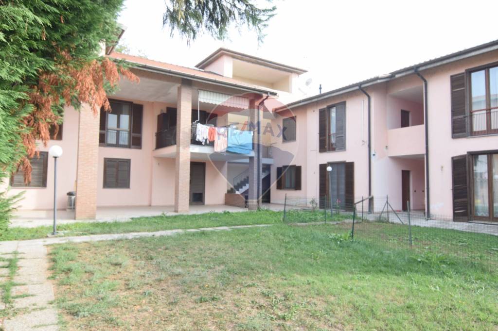 Appartamento in vendita ad Albuzzano via Delle Grazie, 94