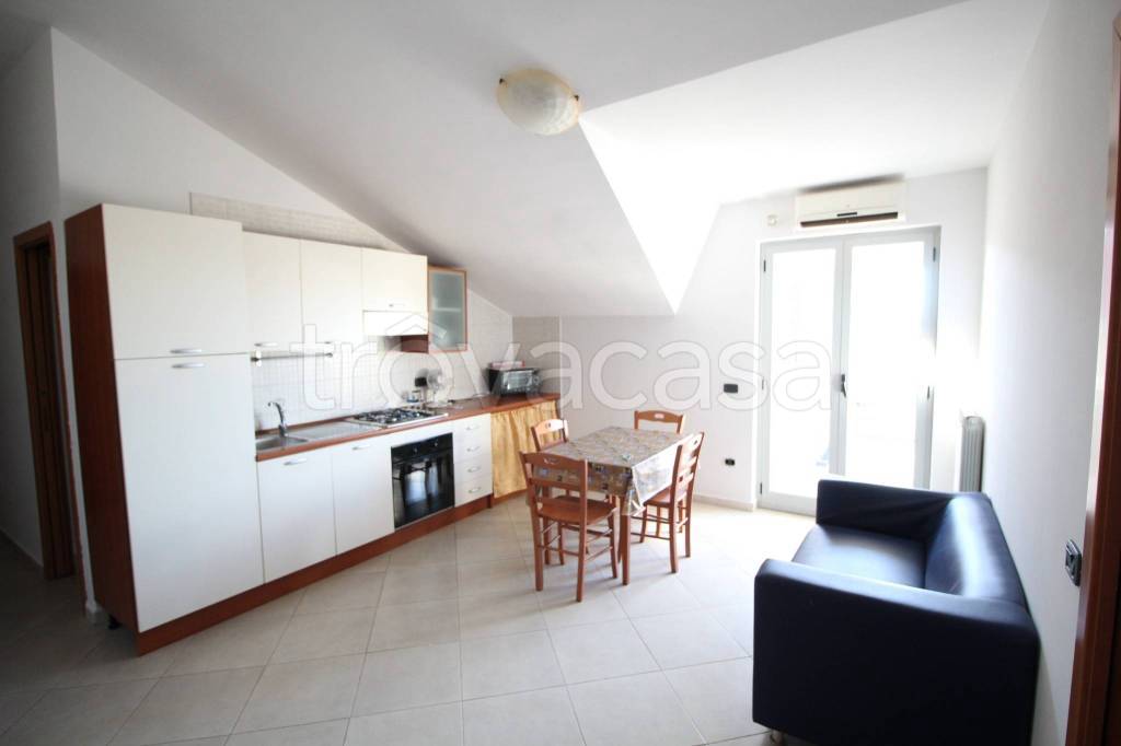 Mansarda in vendita ad Acerra via Yasser Arafat, 14