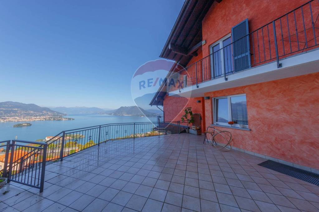 Villa in vendita a Stresa