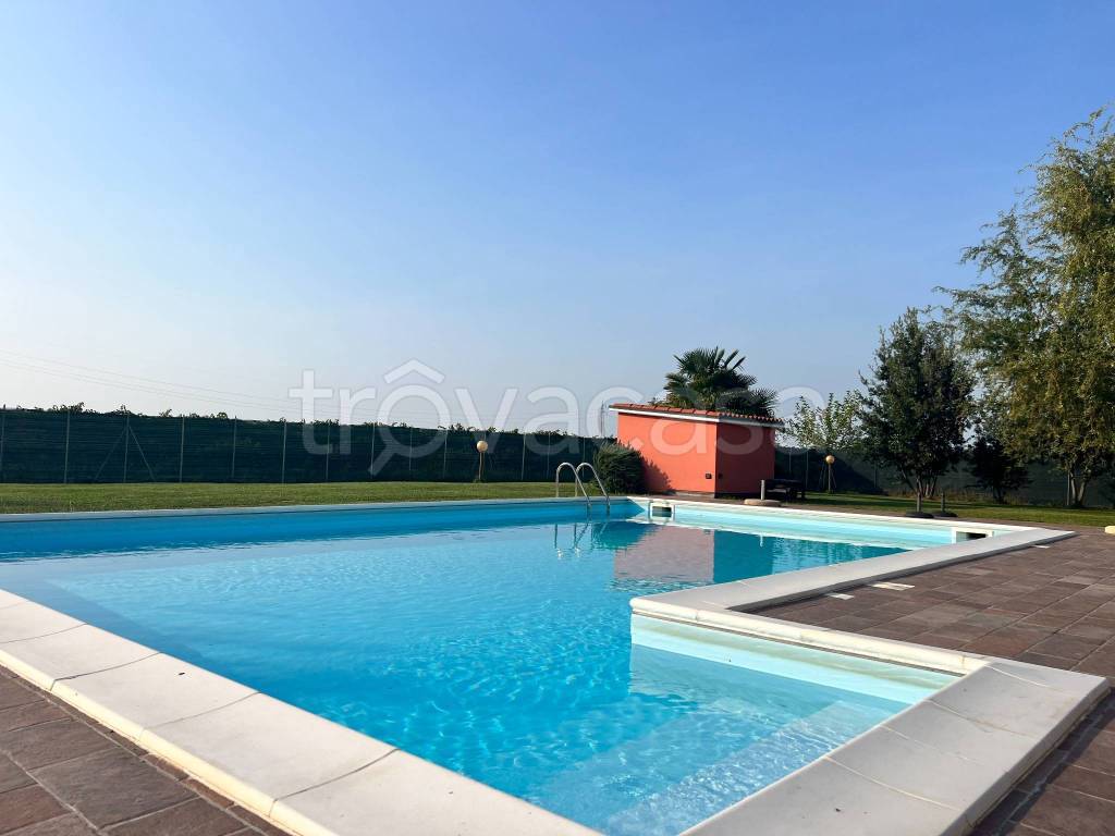 Villa in vendita a Carpi