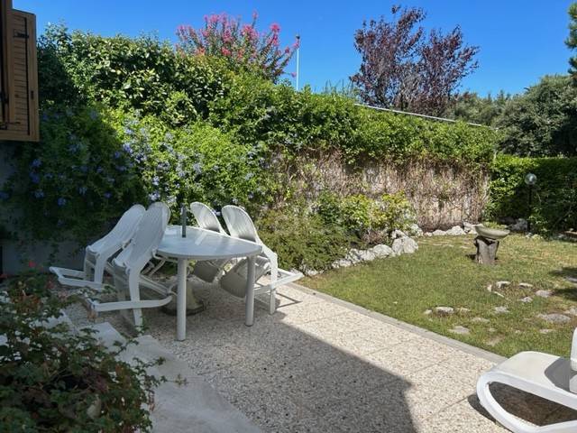 Villa a Schiera in vendita a Falconara Marittima via Santorre Santarosa