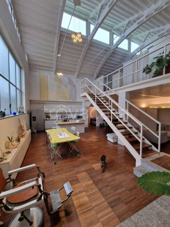 Loft in vendita a Vigevano via Bernardino Corio, 15