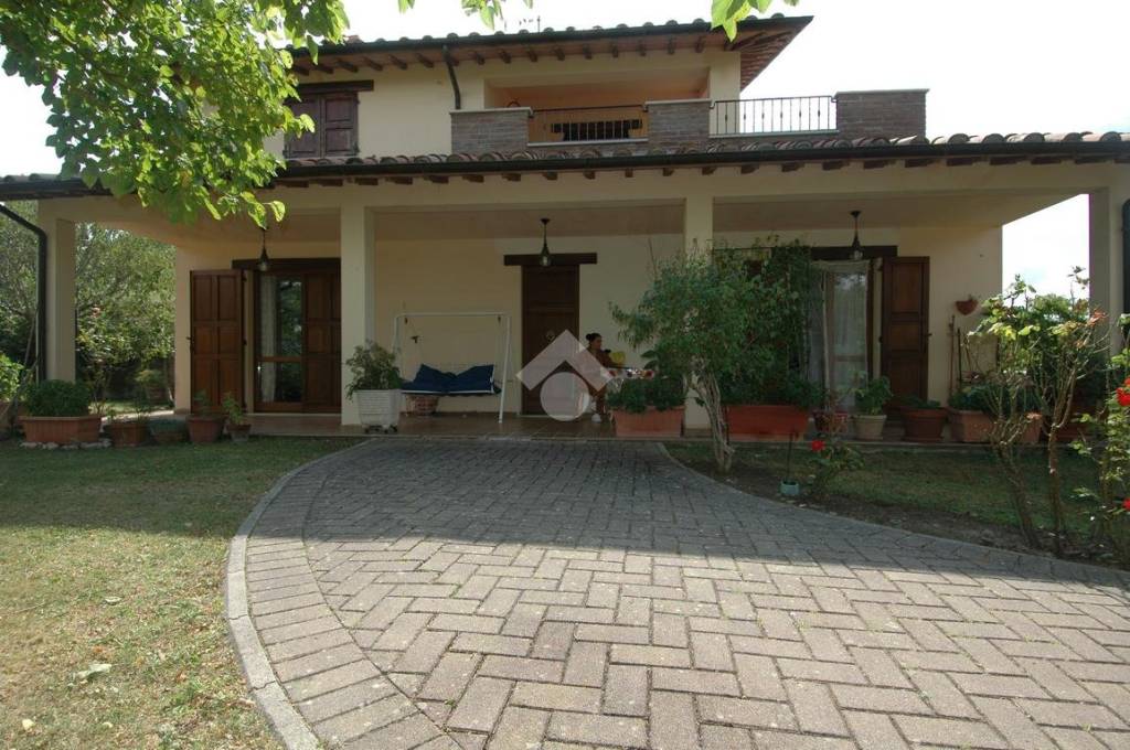 Villa in vendita a Gualdo Tadino morano madonnuccia, 39