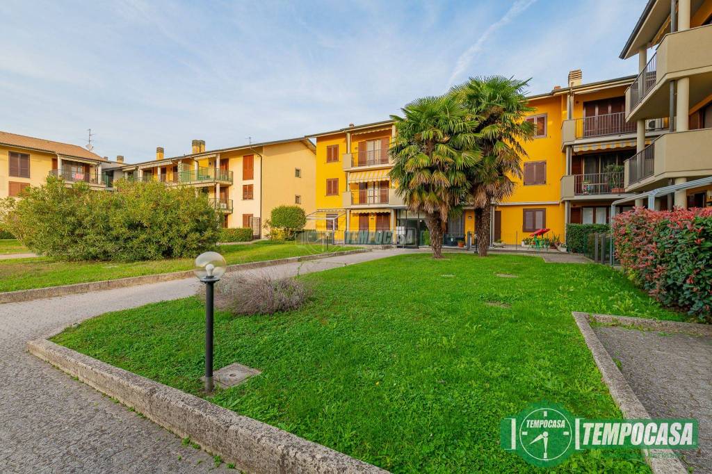 Appartamento in vendita a Lodi Vecchio via Martin Luther King 9