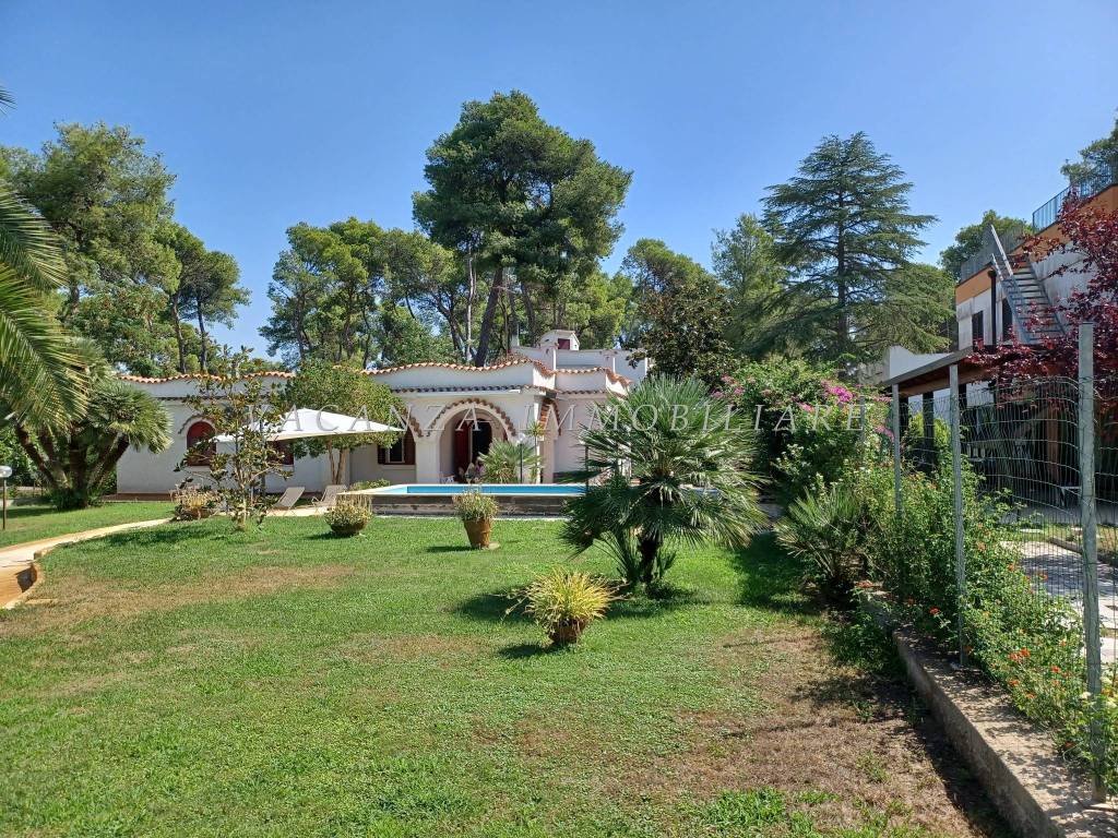 Villa in vendita a Castellaneta