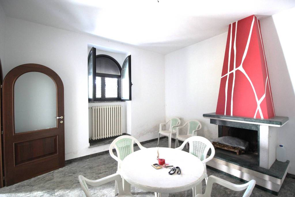 Villa Bifamiliare in vendita a Serramonacesca contrada Colle Serra, 19