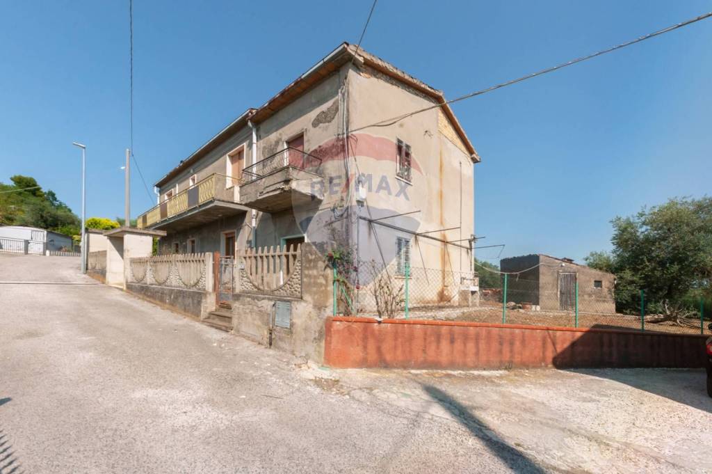 Appartamento in vendita a Spoltore via Rampigna, 11