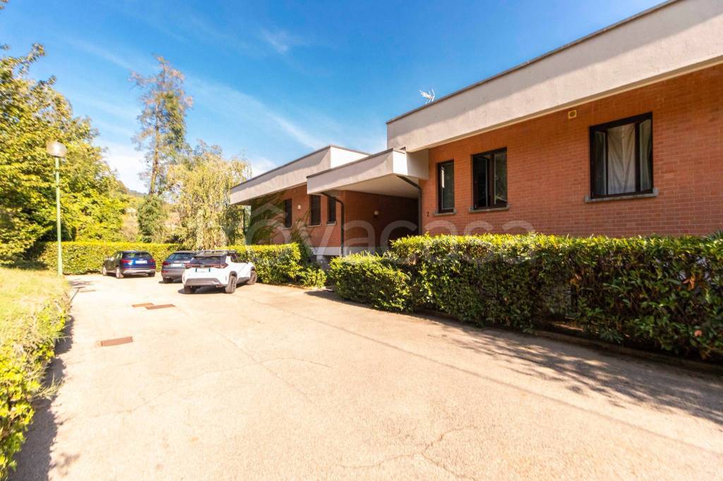 Appartamento in vendita a Moncalieri via delle Acacie, 16