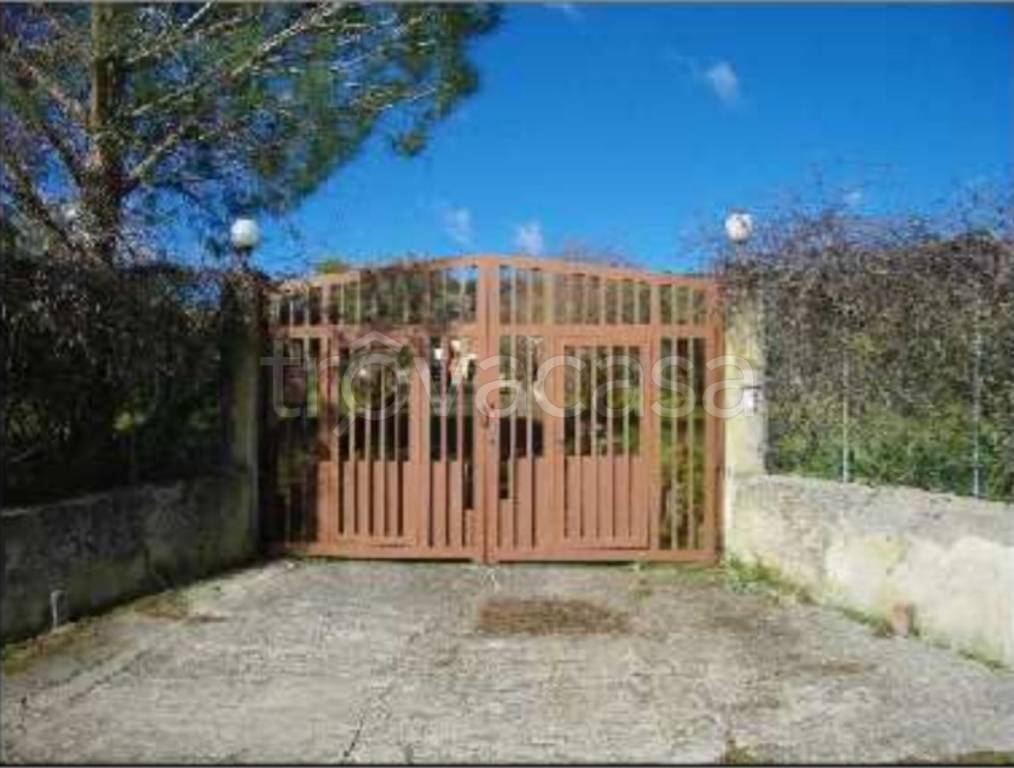 Appartamento all'asta a Godrano contrada Biviere