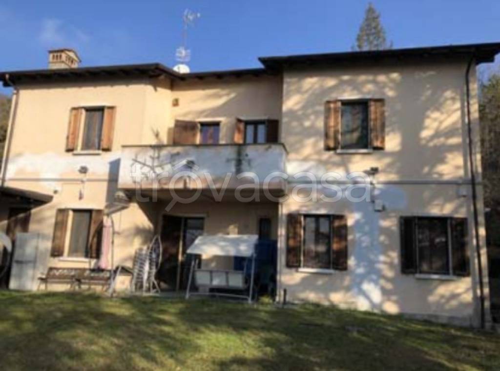 Appartamento all'asta a Rocca Susella castagnola