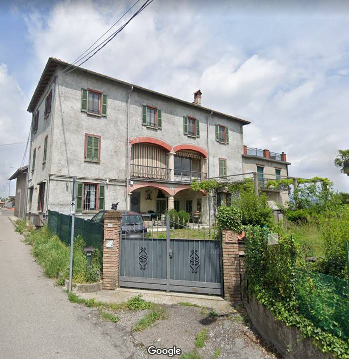 Appartamento all'asta ad Albiolo via Monte Rosa