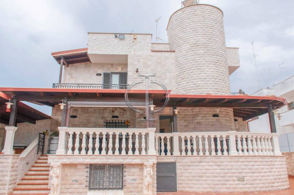 Villa Bifamiliare in vendita a Bari